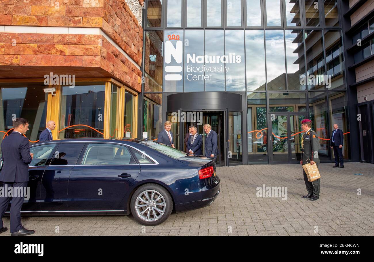King Willem-Alexander during the opening of the exhibition 'Van ...