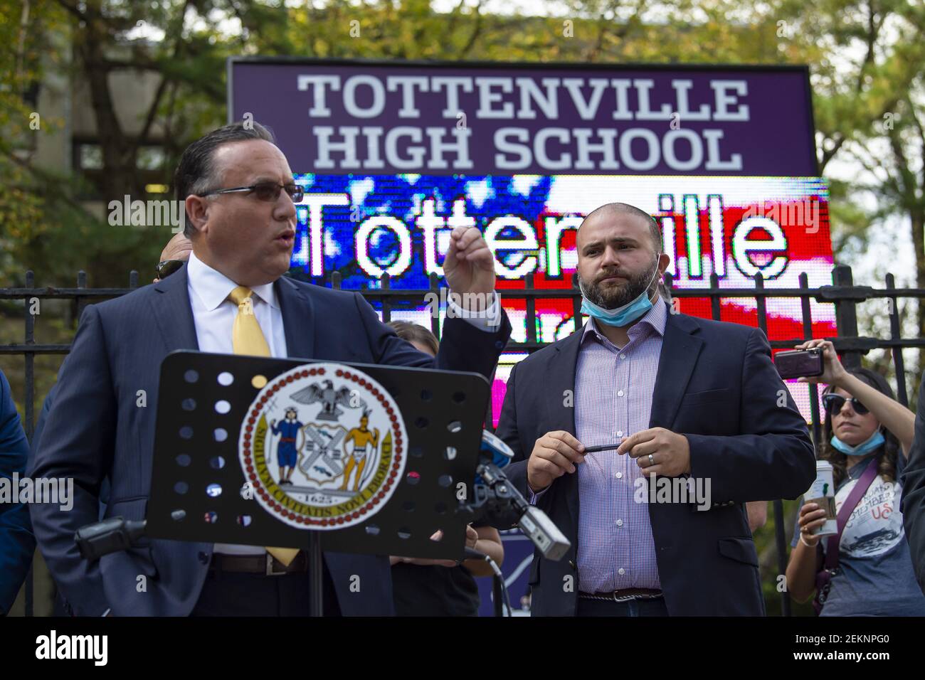October 01, 2020: Attorney Mark J. Fonte Esq. speaks to parents and ...