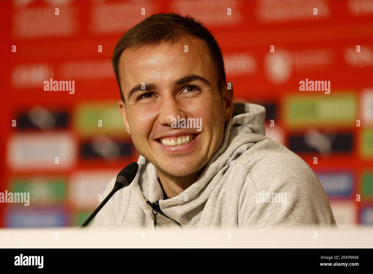 EINDHOVEN, 08-10-2020 , Philips Stadion, PSV presents Mario Gotze. PSV ...