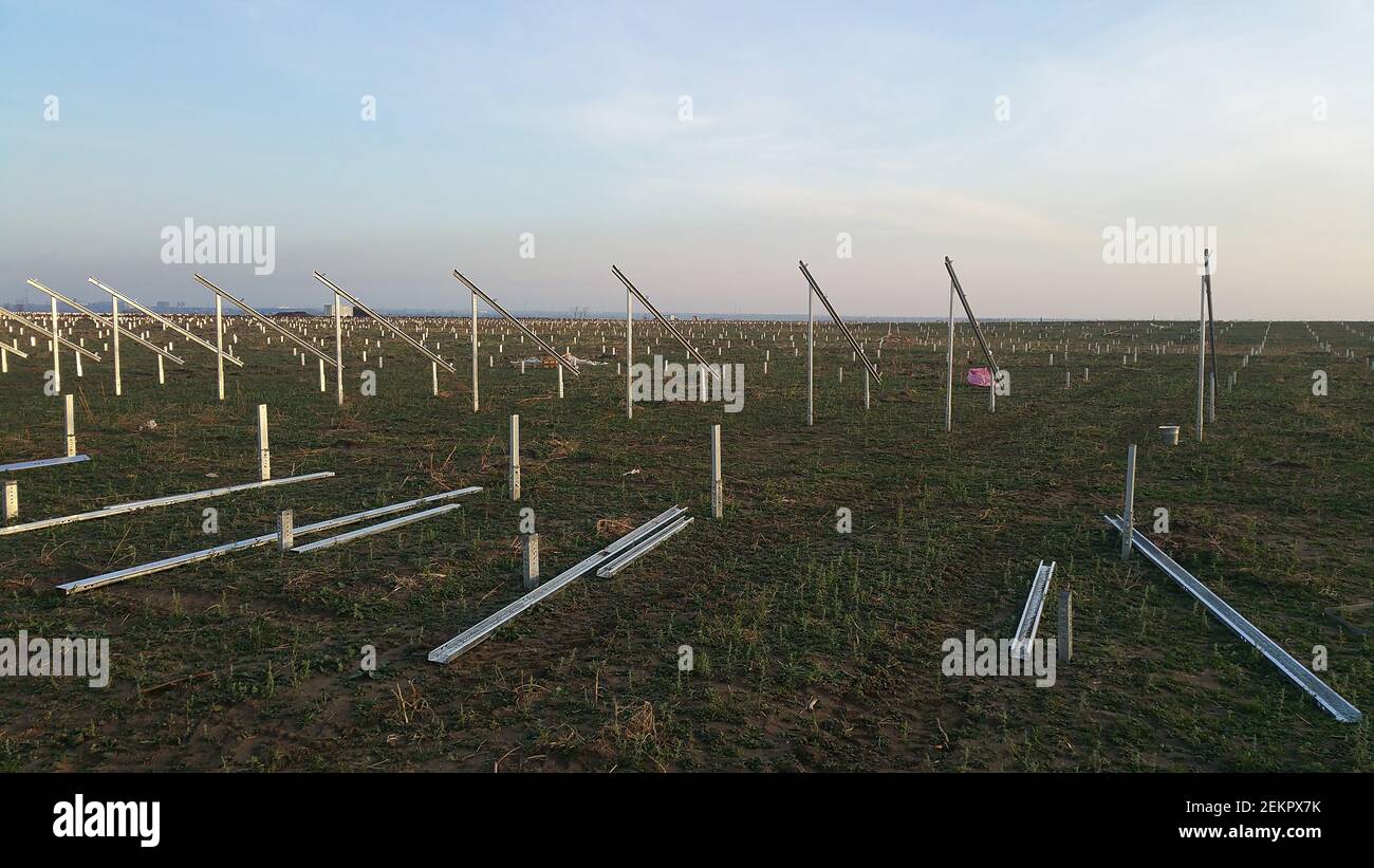 Solar system design hi-res stock photography and images - Alamy