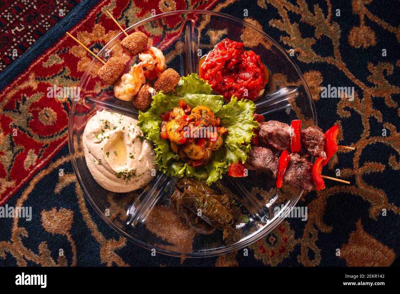 Middle eastern arabic samosa hi-res stock photography and images - Alamy