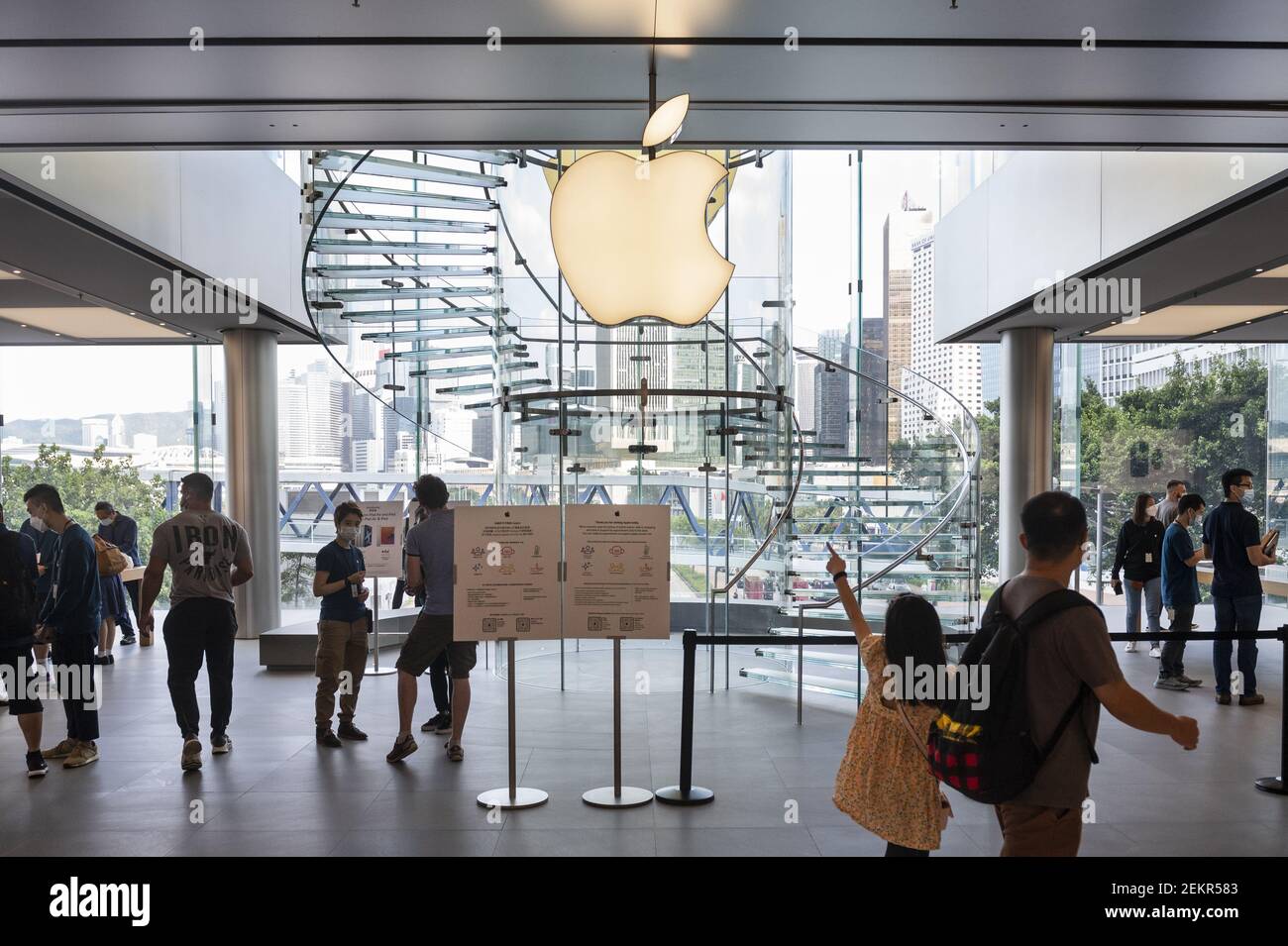 A shopper points at American multinational technology company Apple ...