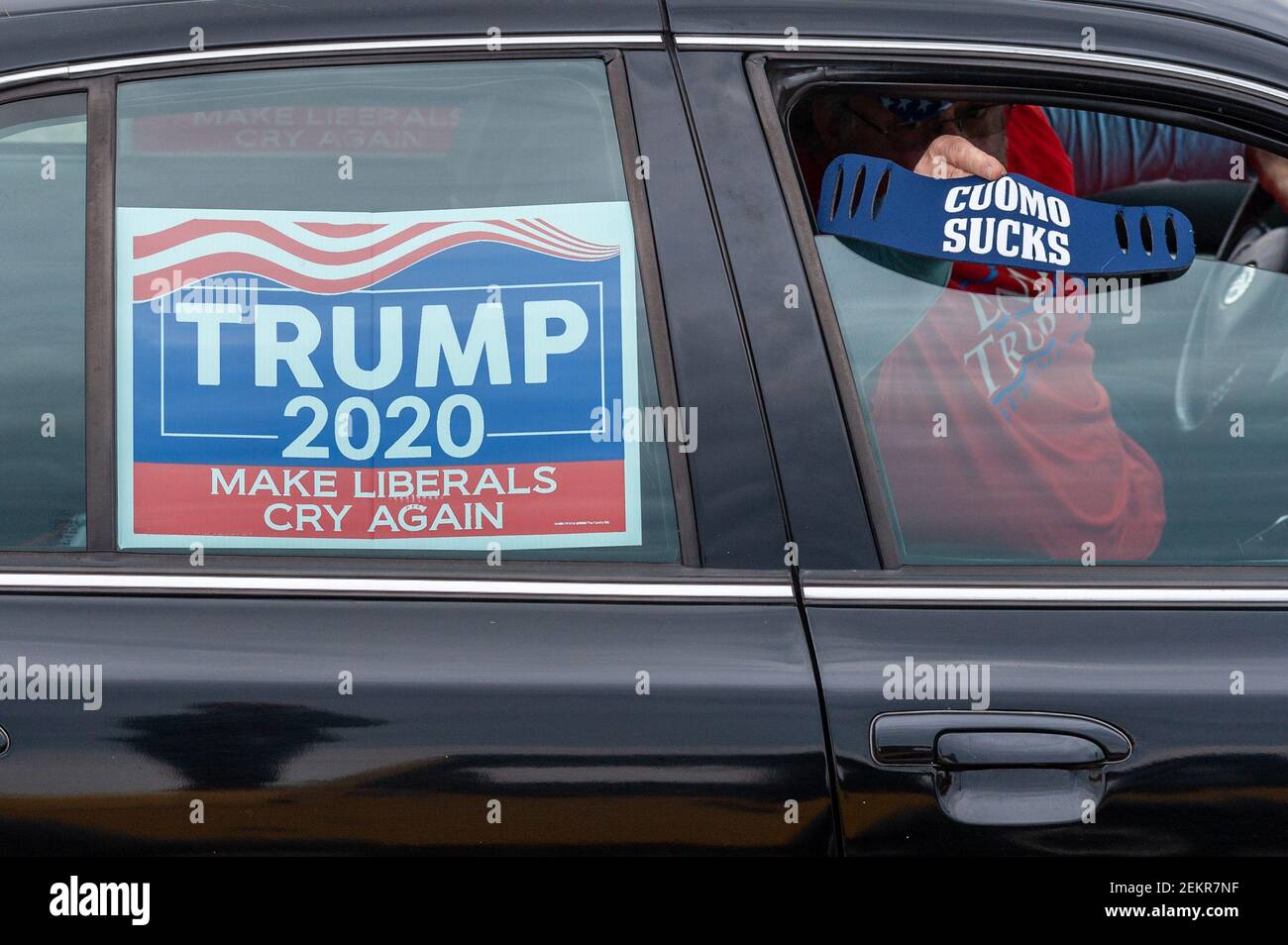 The Trump convoy is getting on its way for a rally down the Long Island ...