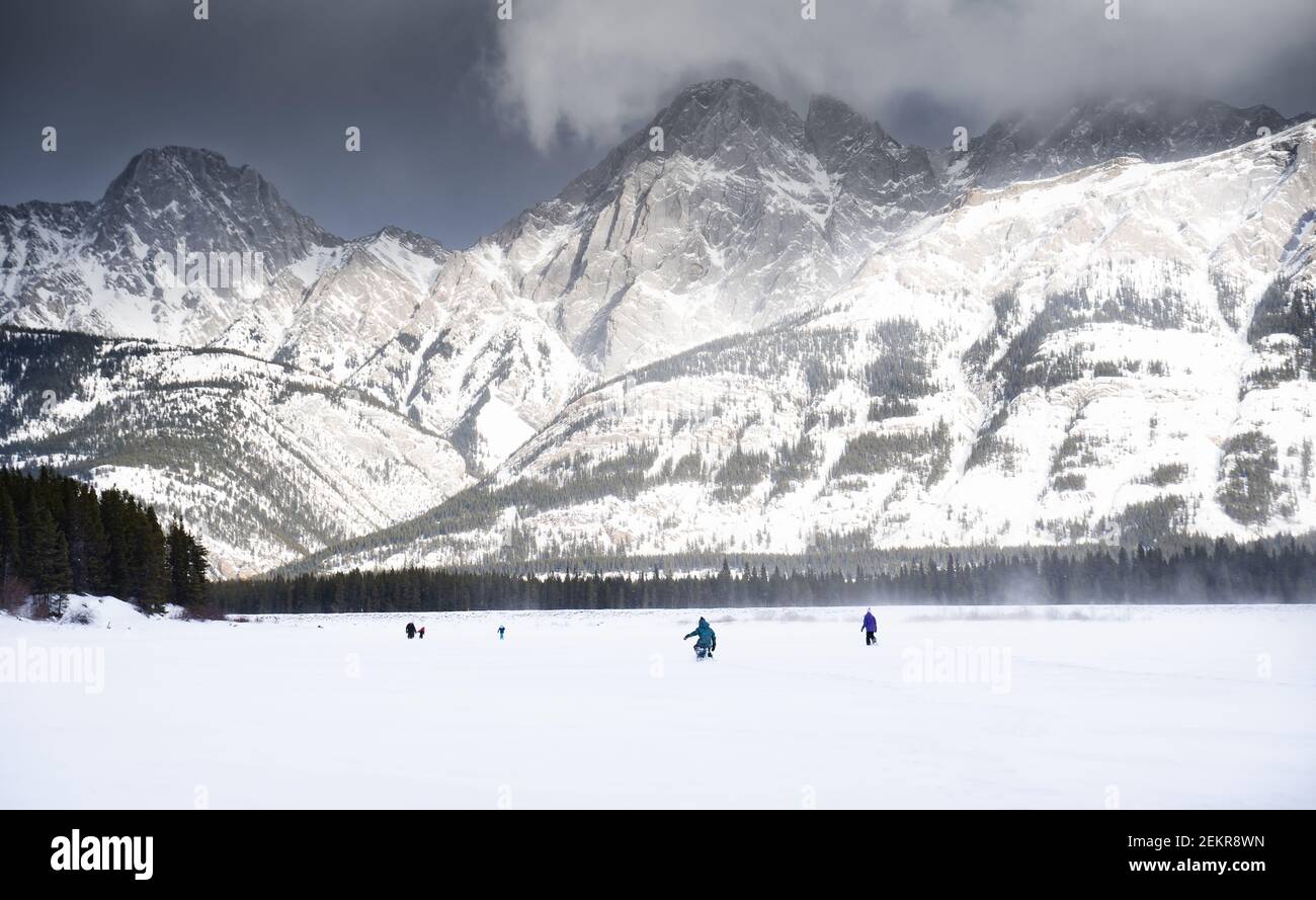 Snow covered range across hi-res stock photography and images - Alamy