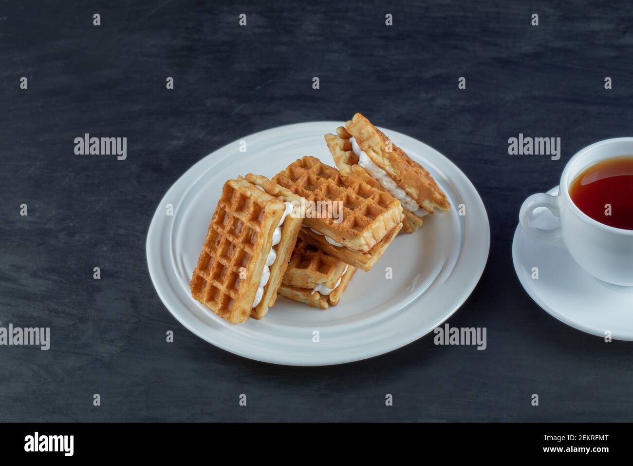 Crispy delicious hi-res stock photography and images - Alamy