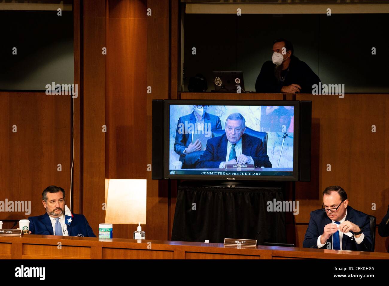Senator Ted Cruz, R-Texas, and Mike Lee, R-Utah, listen during the ...