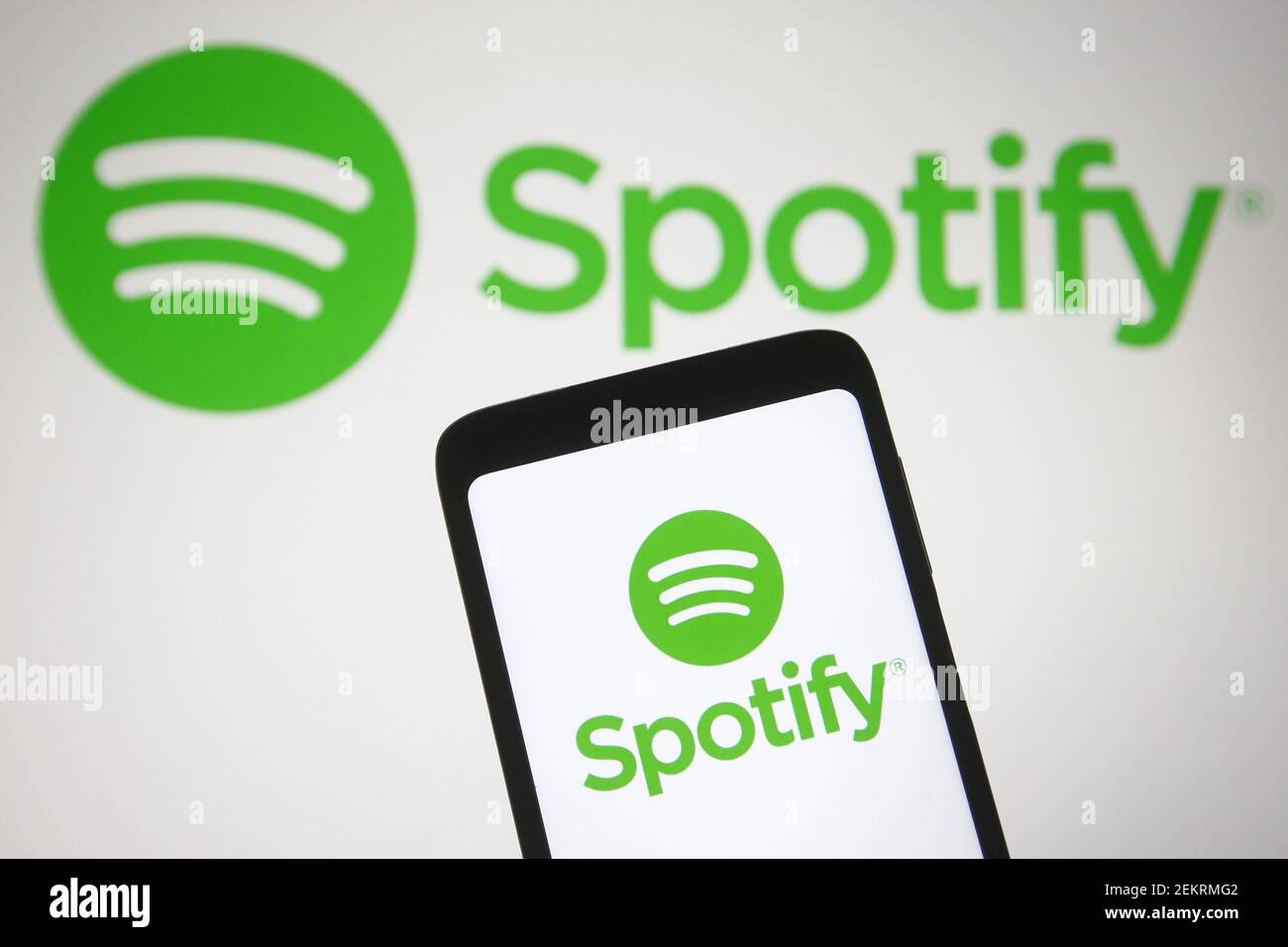 Photo illustration spotify logo hi-res stock photography and images - Alamy