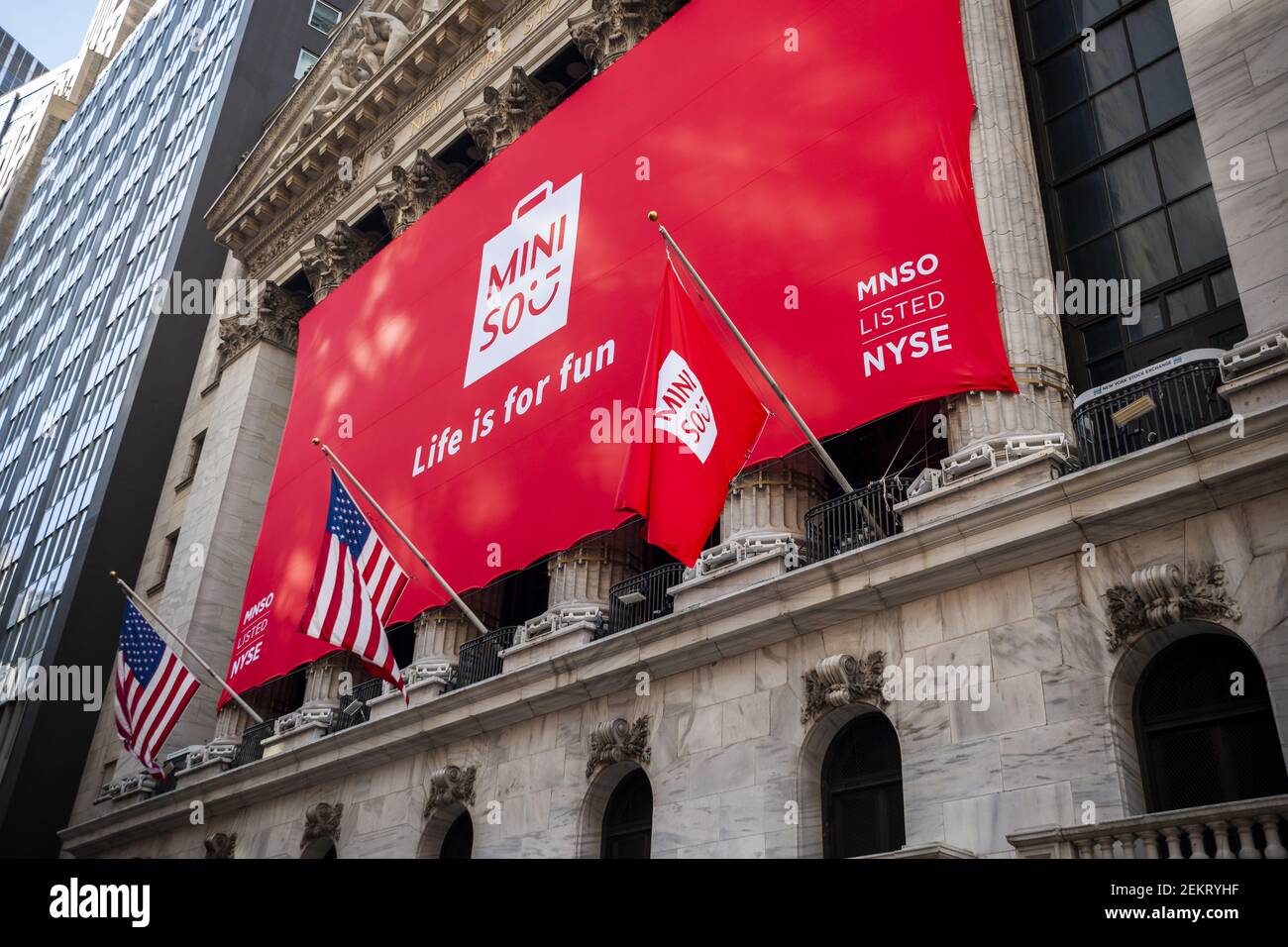 Miniso new york hi-res stock photography and images - Alamy