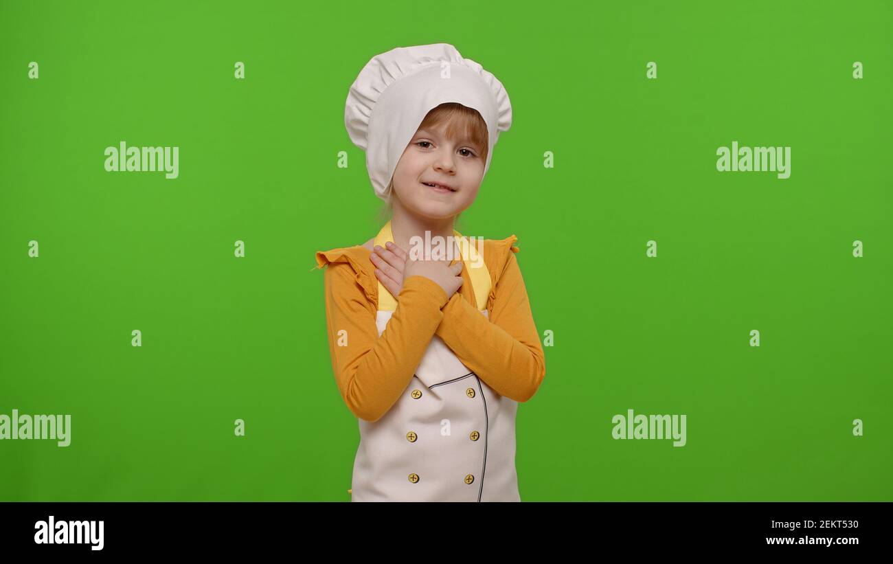 Child cooking hi hi-res stock photography and images - Alamy