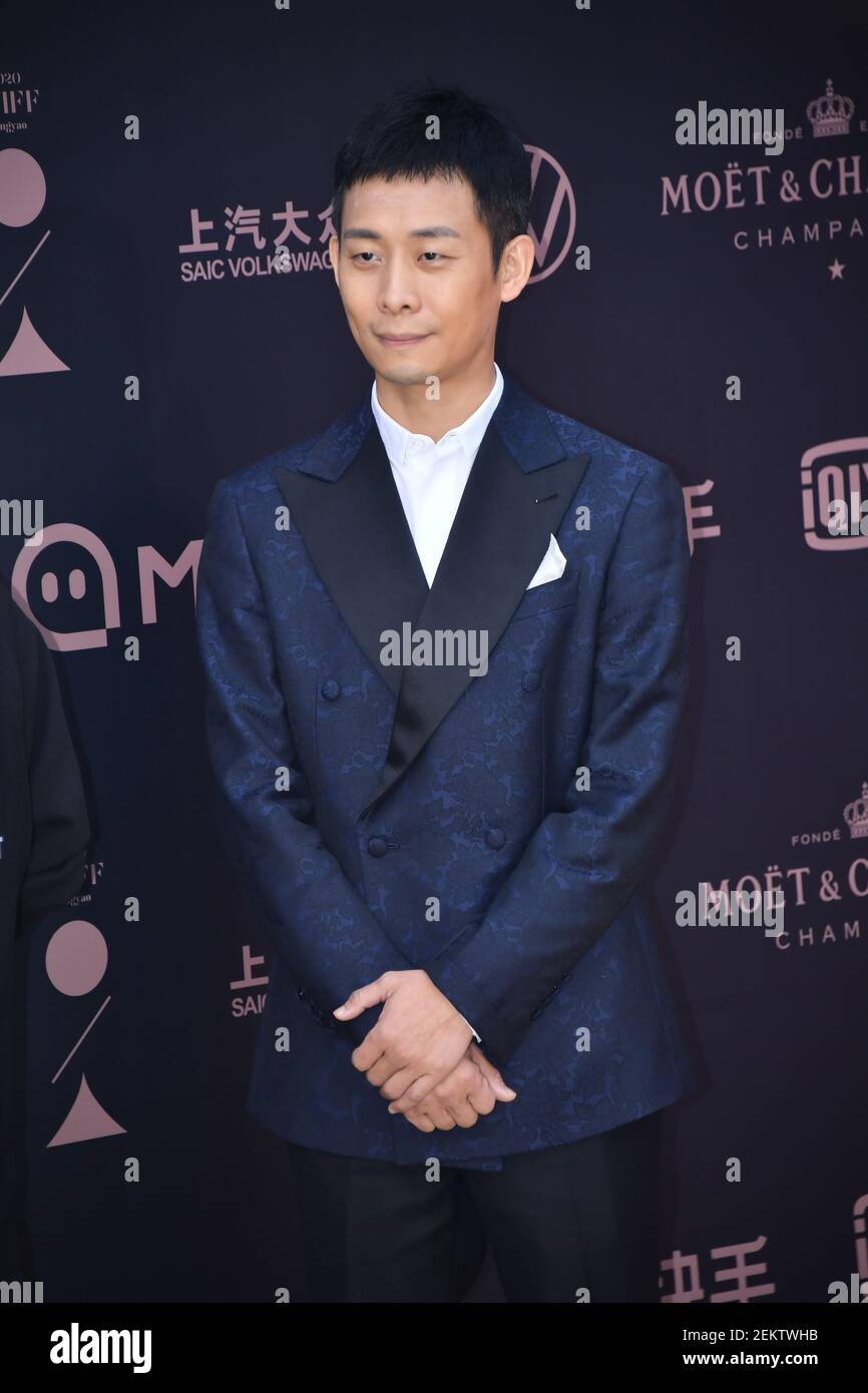 Chinese actor Zhang Yi makes his appearance in the Pingyao Crouching ...