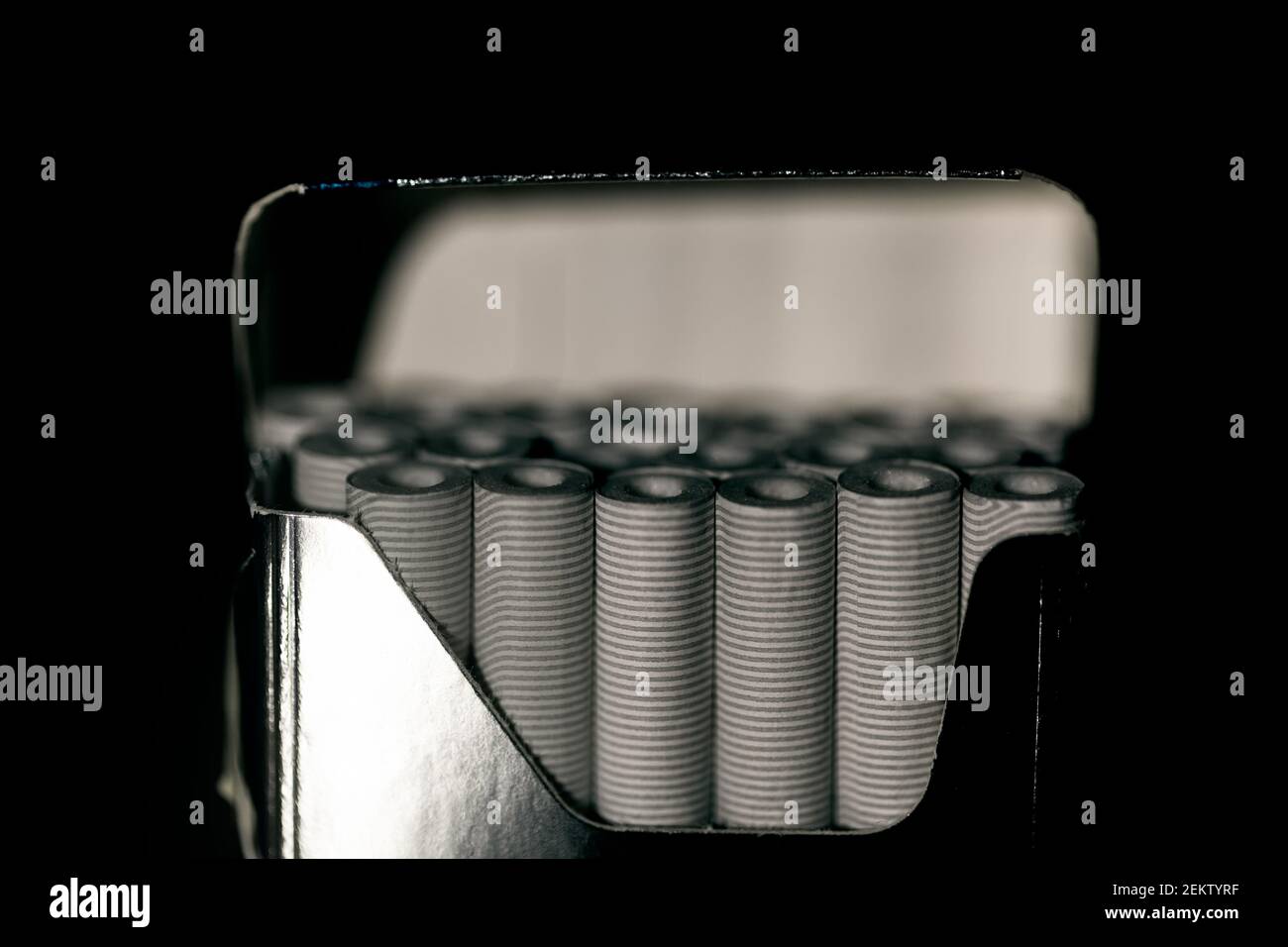 Silver tobacco box hi-res stock photography and images - Alamy