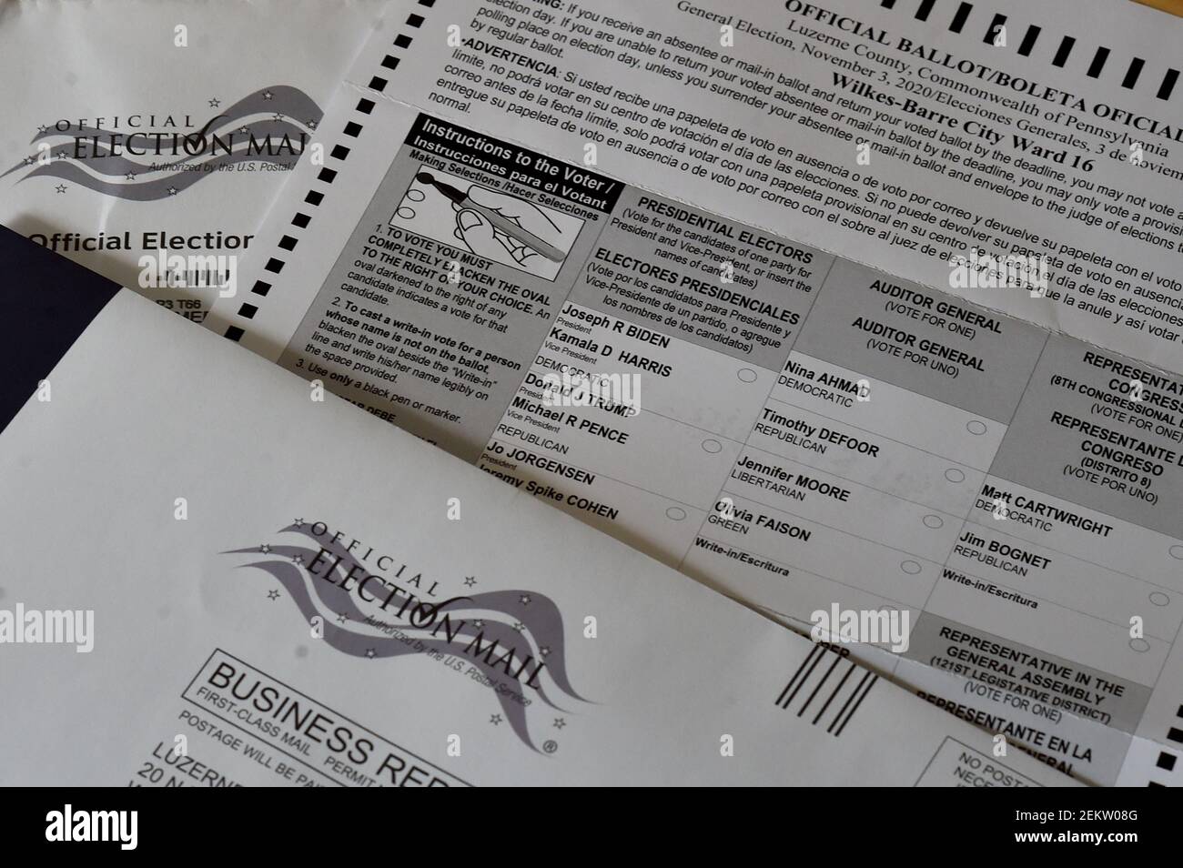 A view of an official Mail-in ballot for the 2020 general election ...