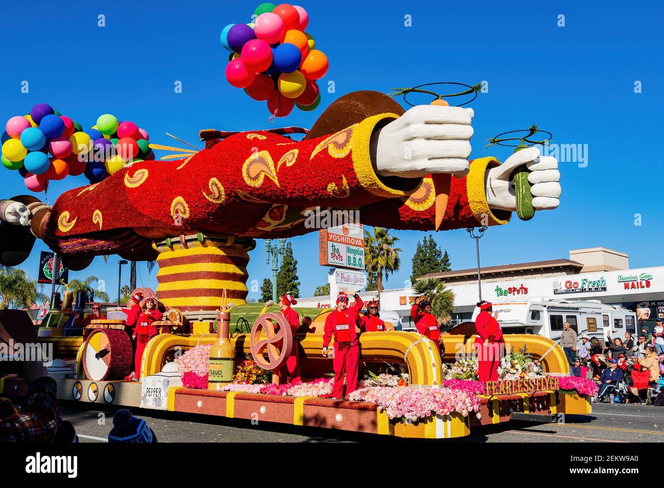 Trader joes parade float hi-res stock photography and images - Alamy