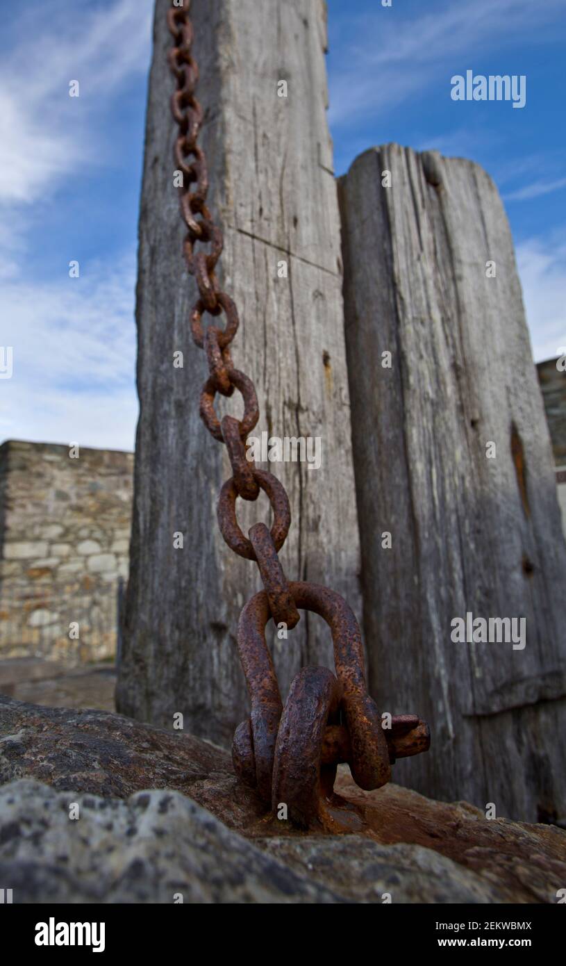 Mooring chain bolted to an old hi-res stock photography and images - Alamy Mooring chain bolted to an old hi-res stock photography and images - Alamy