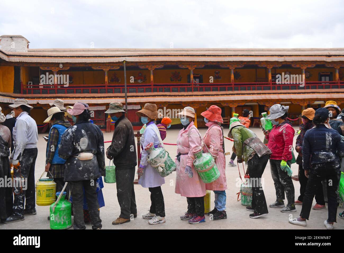 The 1,300-year-old Potala Palace in Lhasa, capital of Southwest China's ...