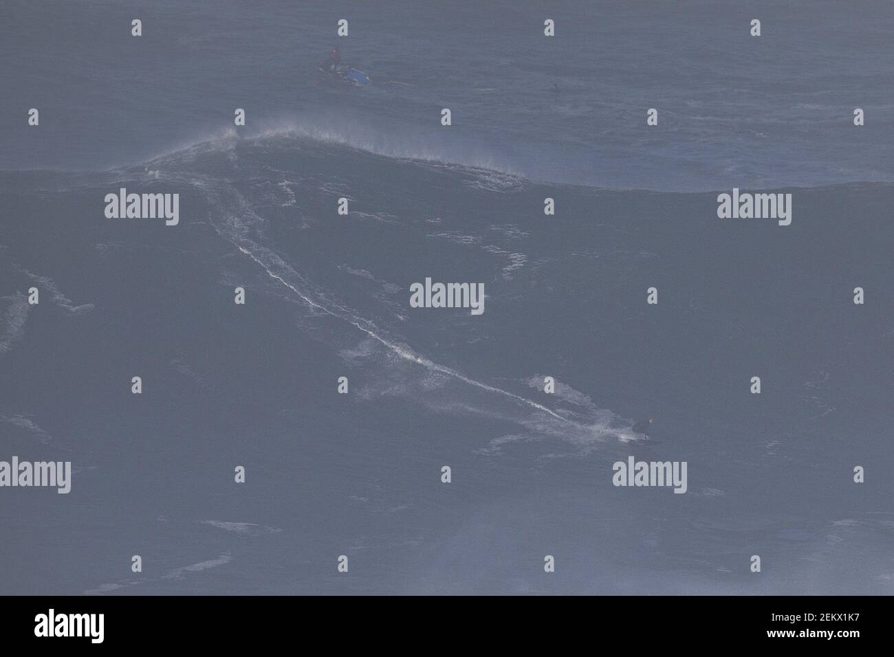 NazarÃ©, 10/29/2020 - Report on Praia do Norte da NazarÃ©, surfing the ...