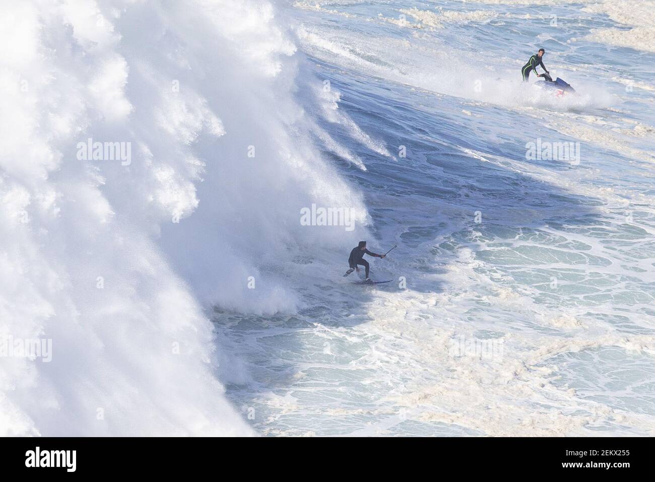 NazarÃ©, 10/29/2020 - Report on Praia do Norte da NazarÃ©, surfing the ...