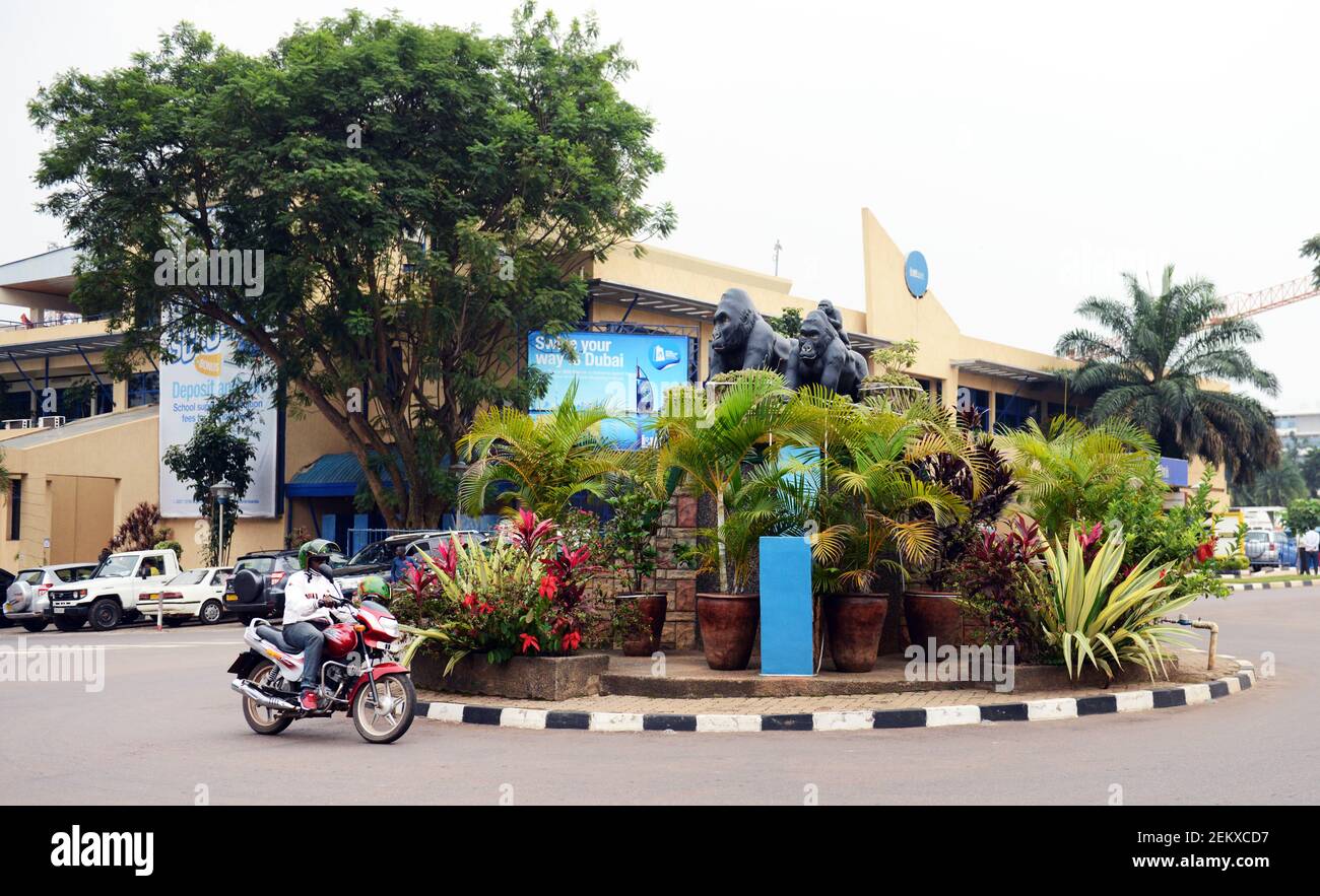 Statue of Gorillas roundabout in central Kigali, Rwanda Stock Photo - Alamy