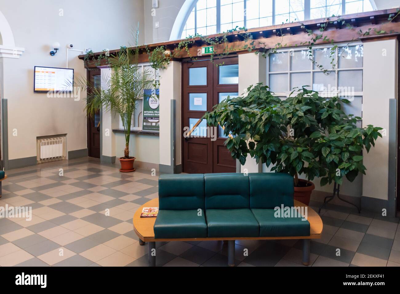 Railway Station Waiting Room High Resolution Stock Photography and ...