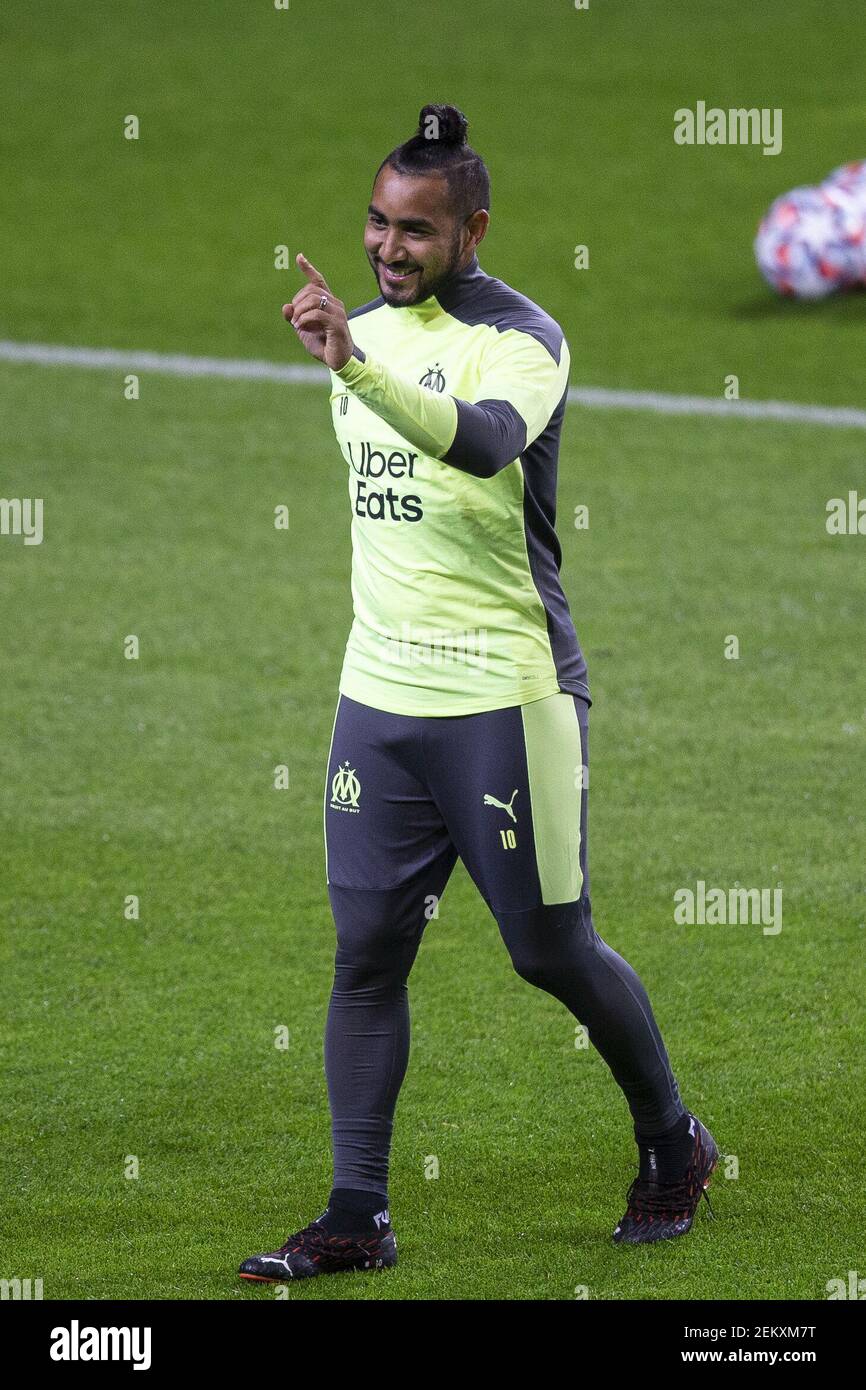 Porto, 11/02/2020 - Training to adapt to the pitch of Olympique de ...
