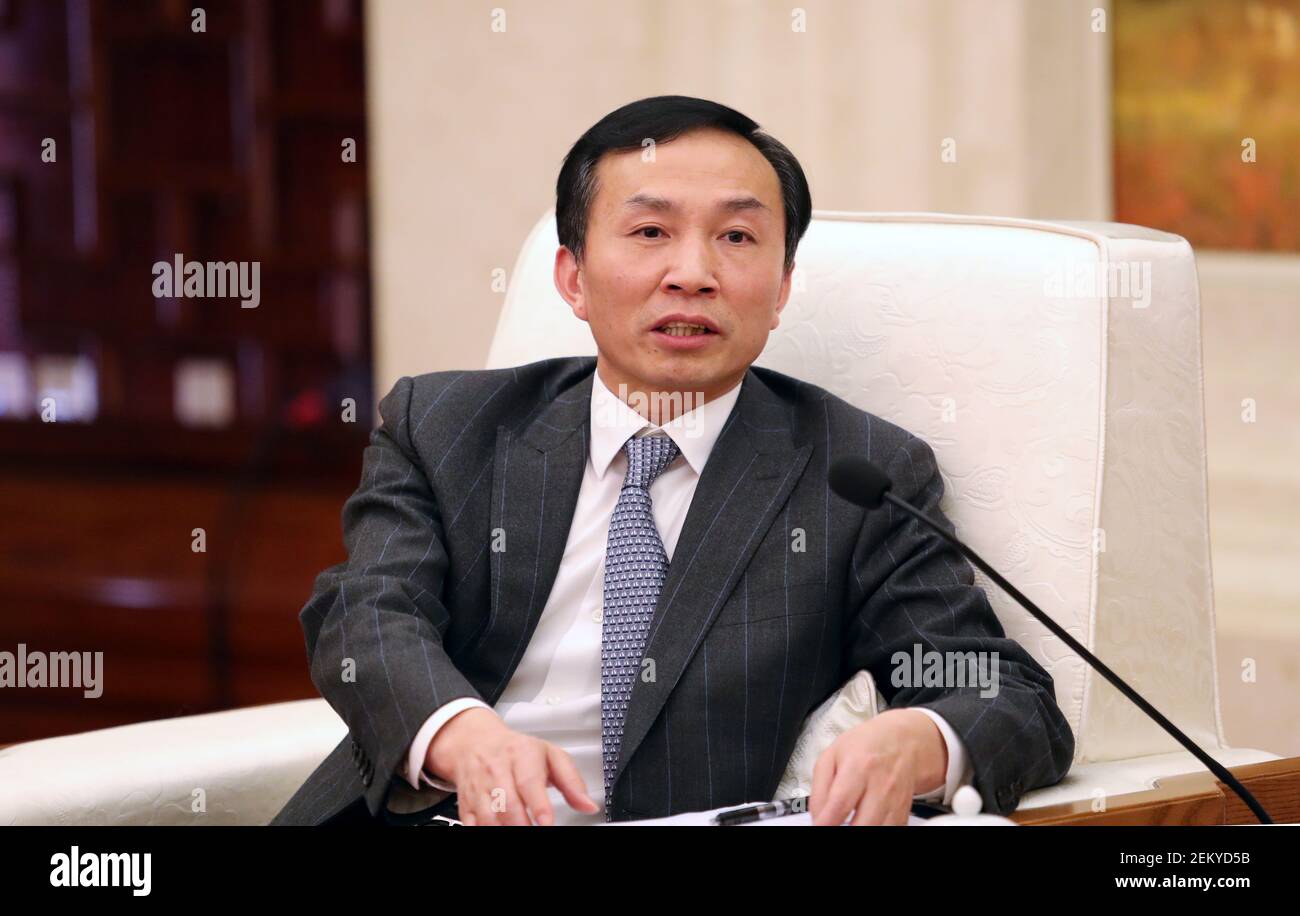 Dai Xinmin, the president of Huashi Pharma Holdings Co., Ltd, delivers ...