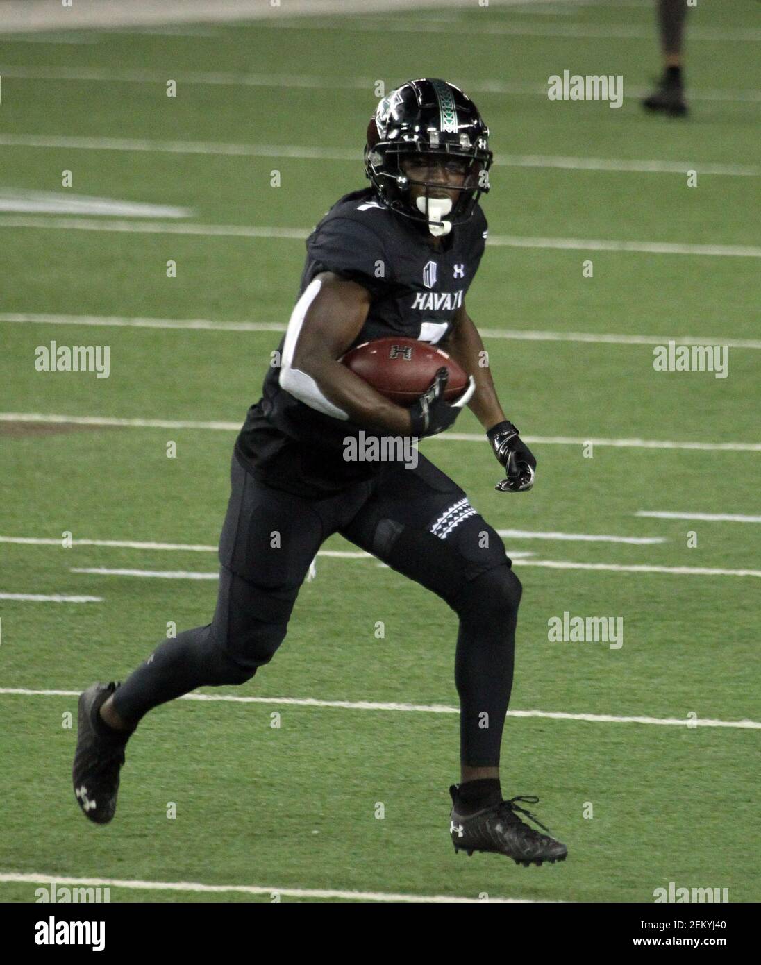November 7, 2020 - Hawaii Rainbow Warriors running back Calvin Turner ...