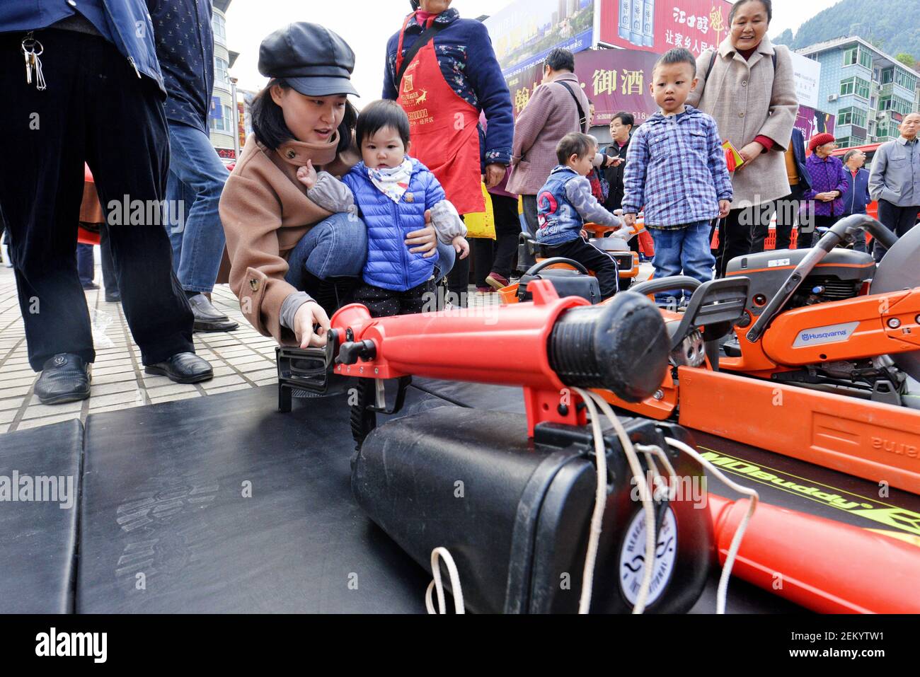 CHINA-On November 9, 2020, the National "Fire Protection Publicity Day ...