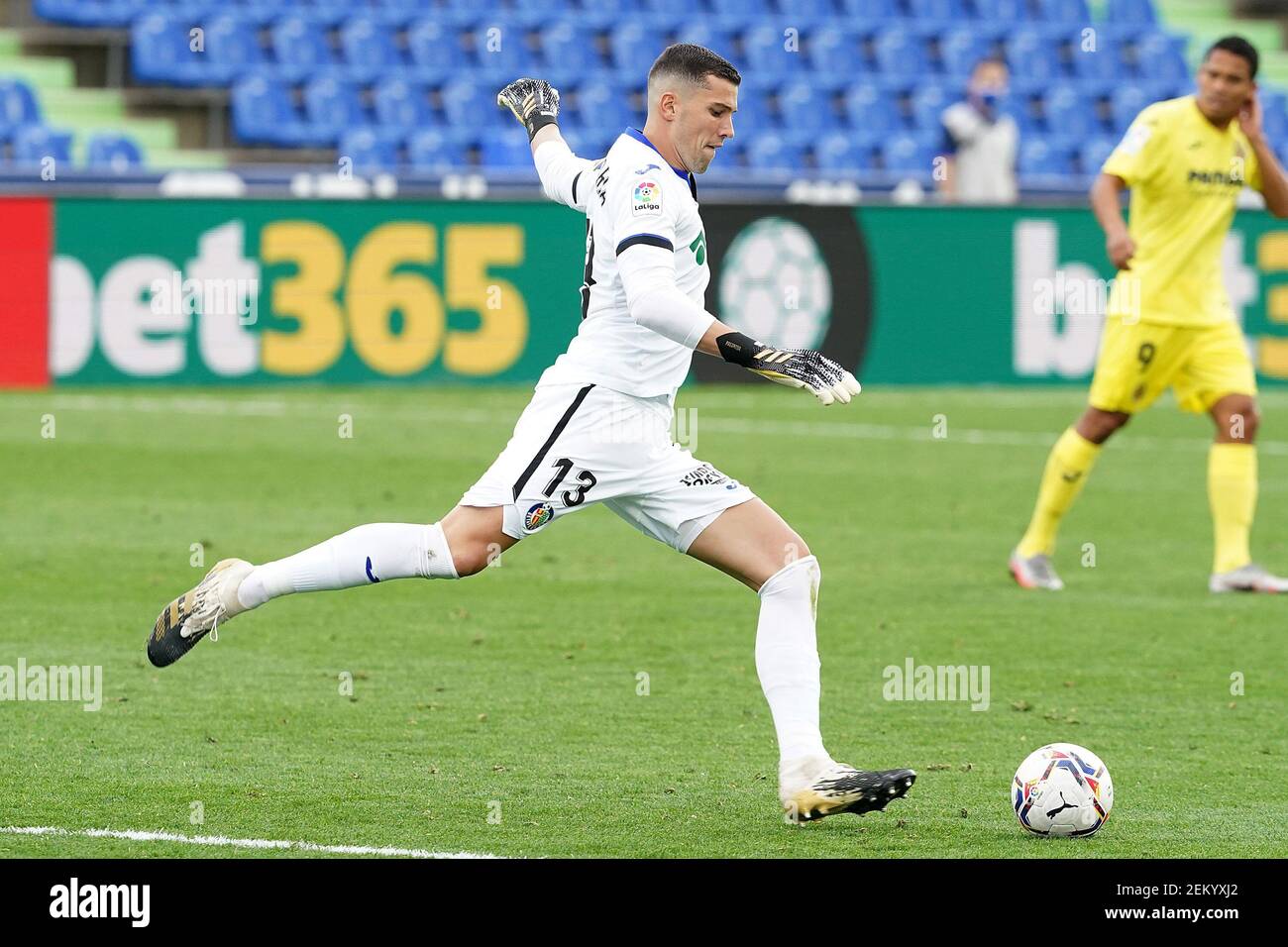 Getafe CF's David Soria during La Liga match. November 8,2020. (Photo ...