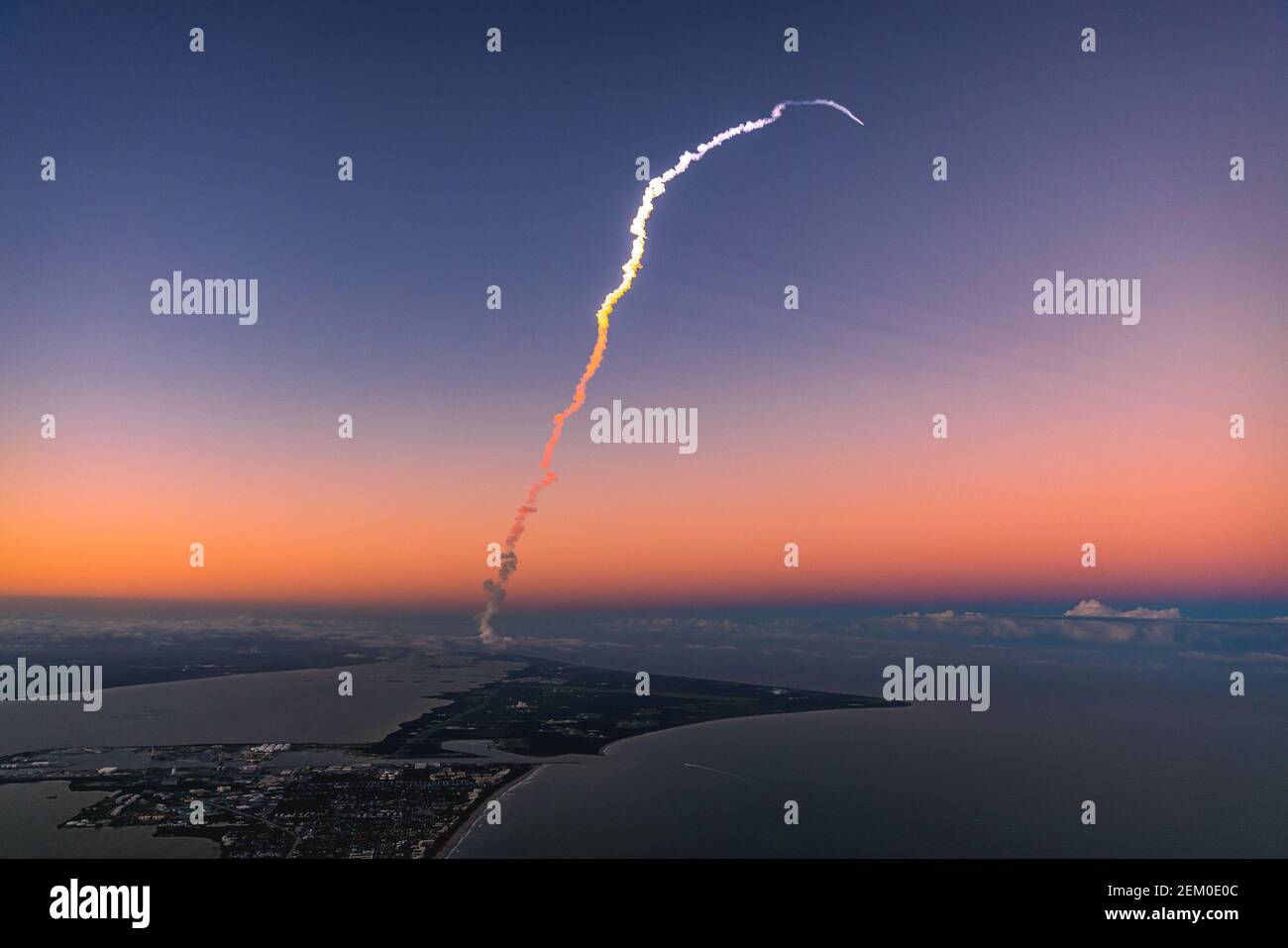 A United Launch Alliance (ULA) Atlas V rocket carrying the NROL-101 ...