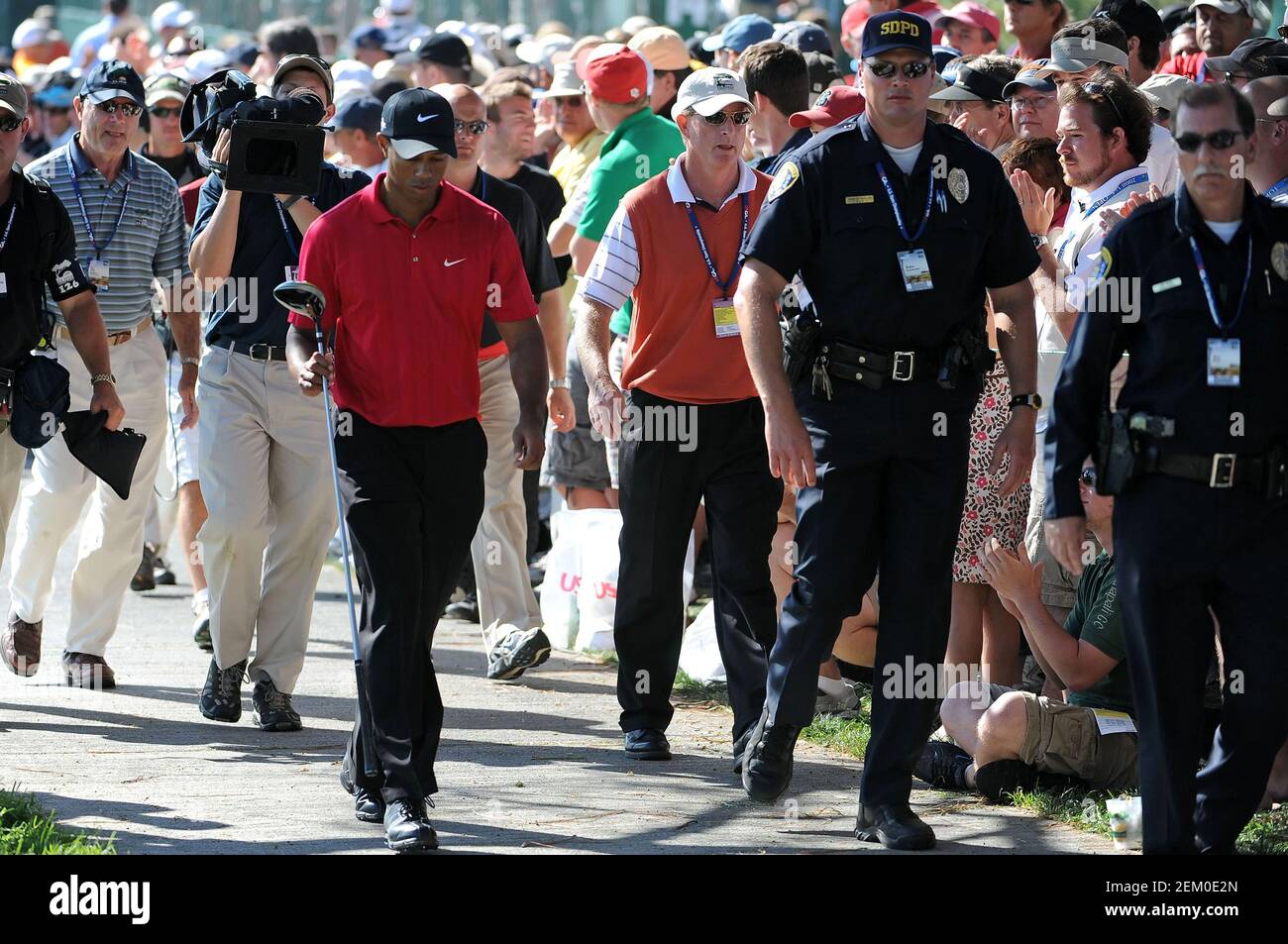 Sport golf police tiger woods hi-res stock photography and images - Alamy