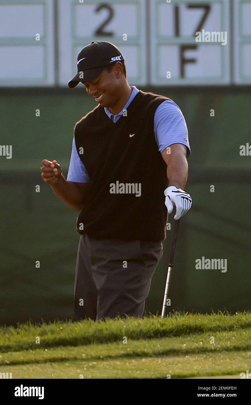 San Diego, CA. 14th June, 2008. Tiger Woods (USA) reacts after he chips ...