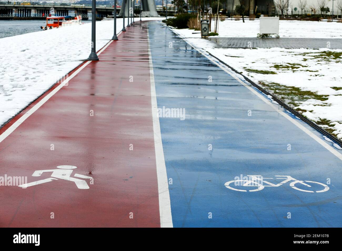 Bicycle and pedestrian paths stock photo Stock Photo - Alamy