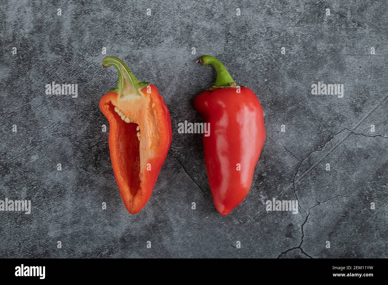 Half of a red pepper hi-res stock photography and images - Alamy