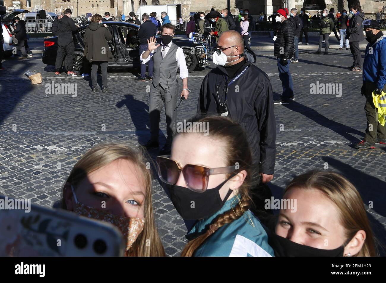 Actor Tom Cruise greeting his fans and making selfie with them on the ...
