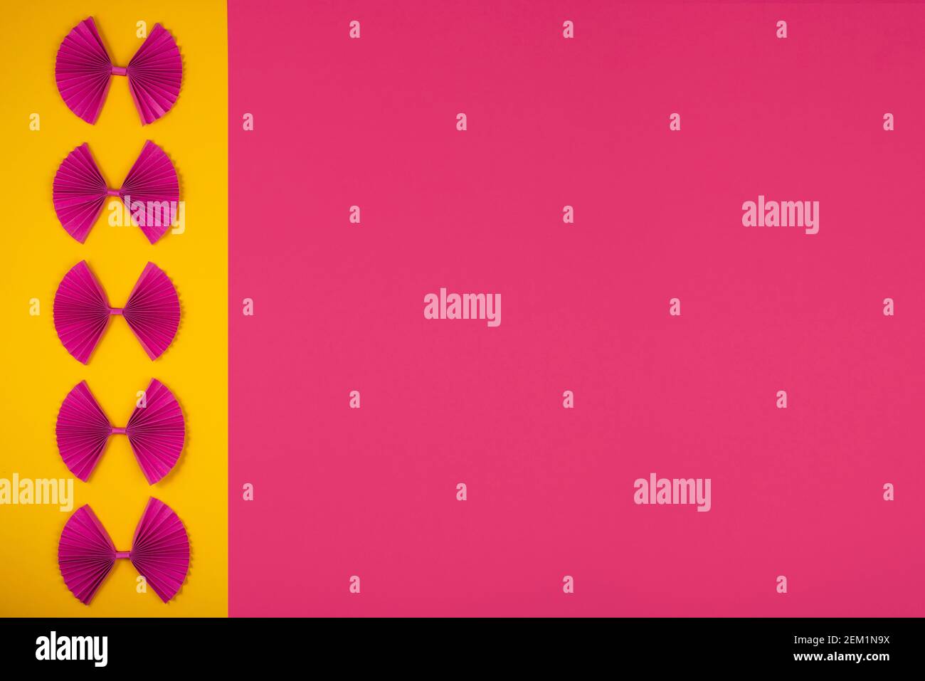 Paper border decoration. DIY origami ornaments. Zig zag fold paper ...