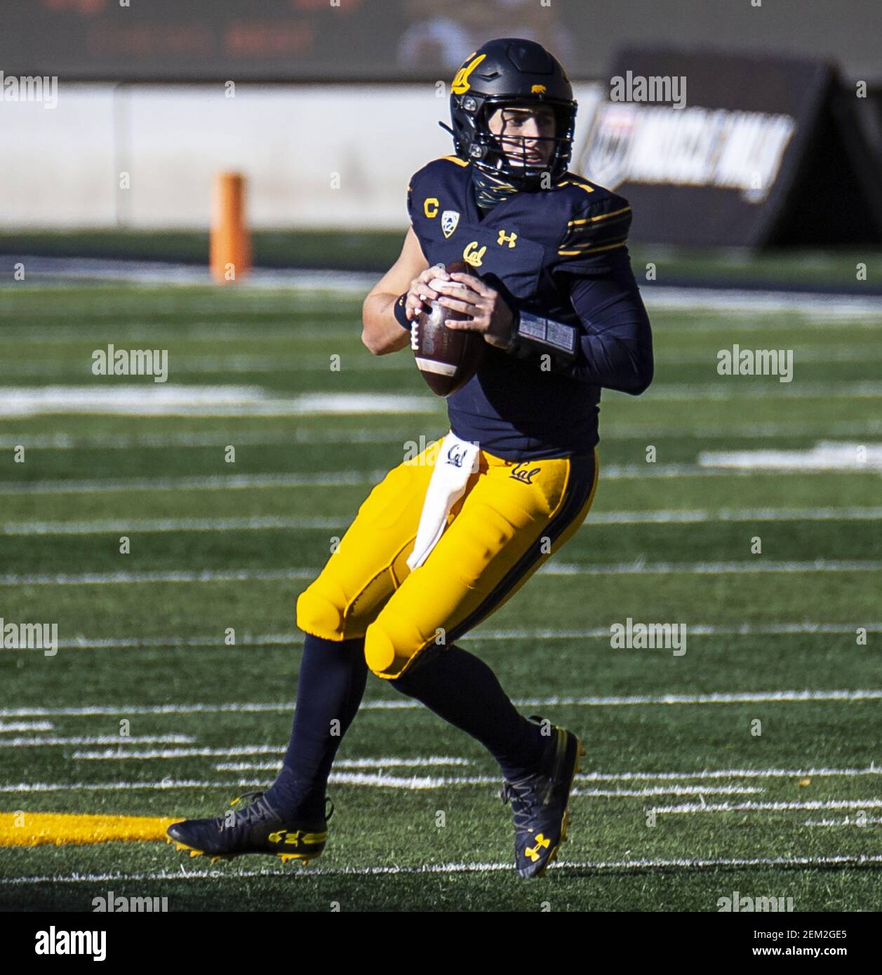 November 27 2020 Berkeley CA, U.S.A. California quarterback #7 Chase ...