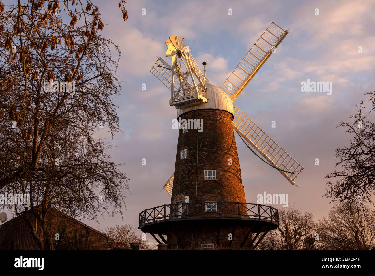 Winter sunrise at Green's Windmill and Science Centre, Sneinton ...