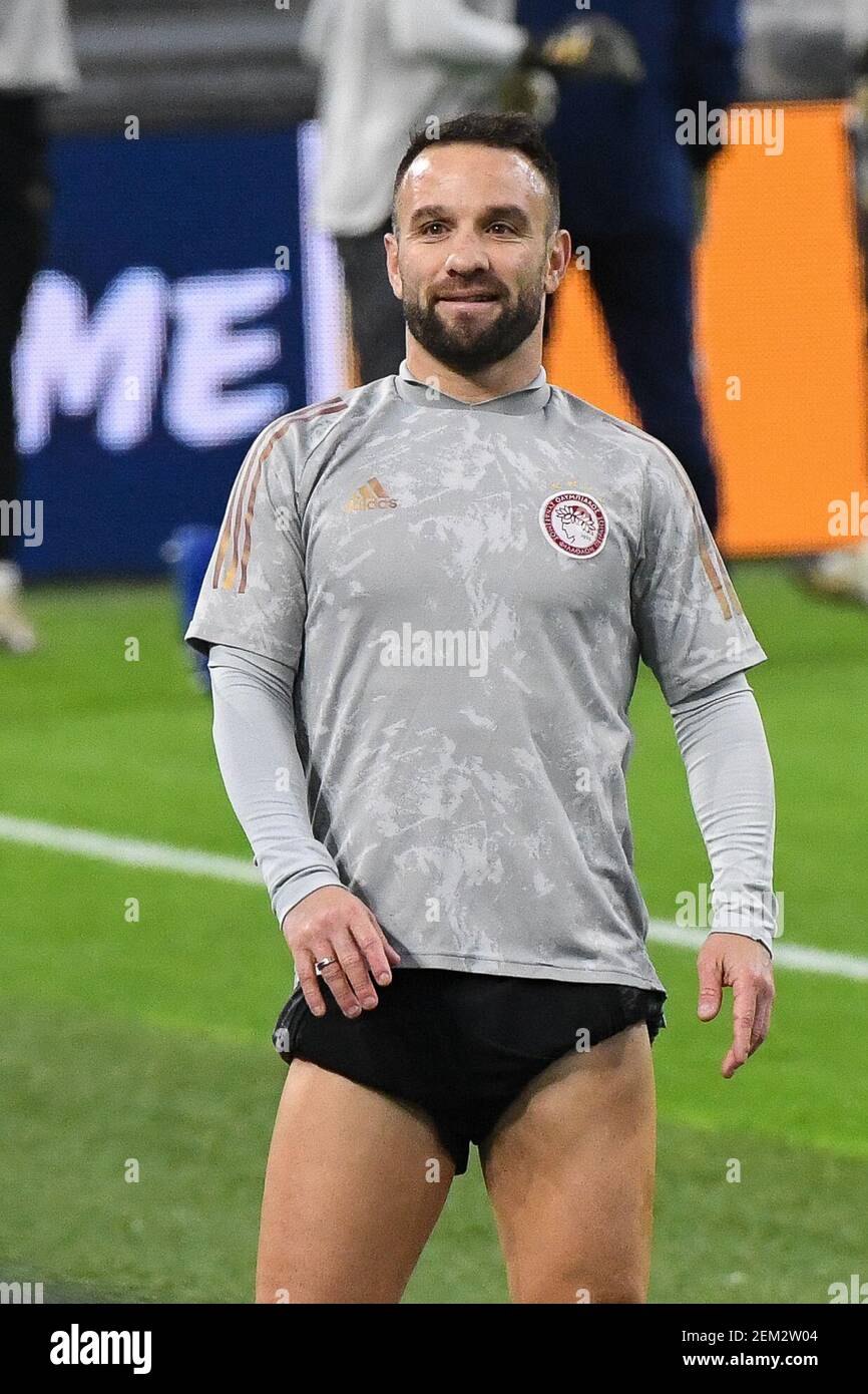 Mathieu Valbuena - FOOTBALL :entrainement de l Olympiakos - UEFA ...