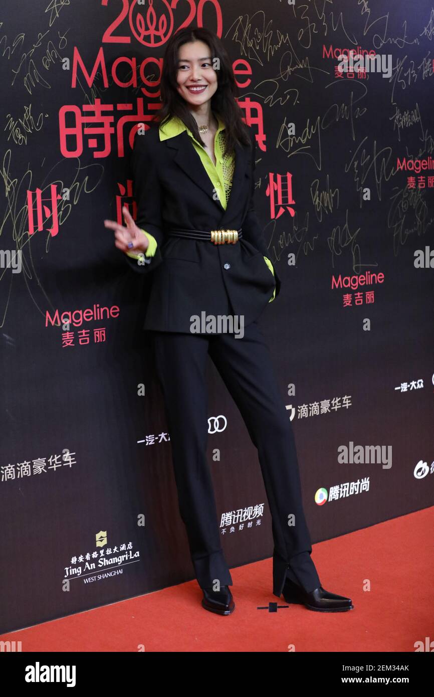 Chinese model Liu Wen attends the Cosmo fashion event in Shanghai ...