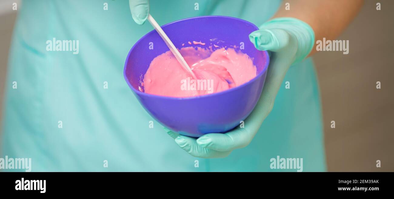 Powder application procedure hi-res stock photography and images - Alamy