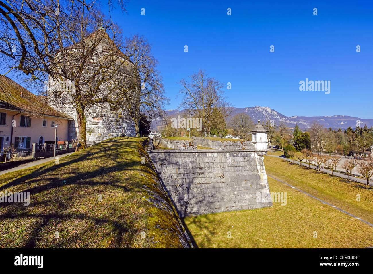 The Riedholz redoubt (Redoute) in Solothurn. From the redoubt visitors ...