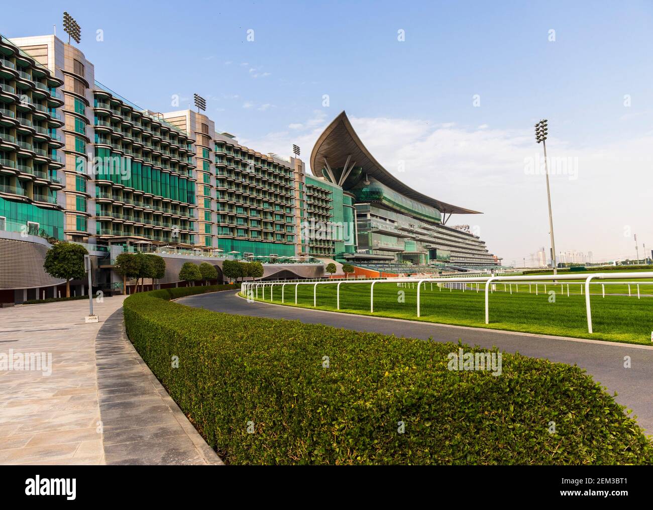Stadium design dubai hi-res stock photography and images - Alamy
