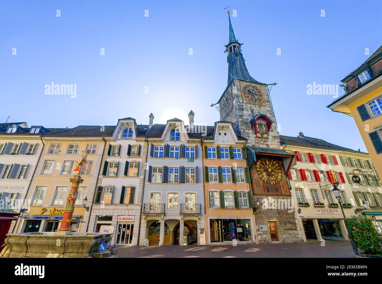 Famous Clock tower (Zeitglockenturm) by market square in Old Town ...