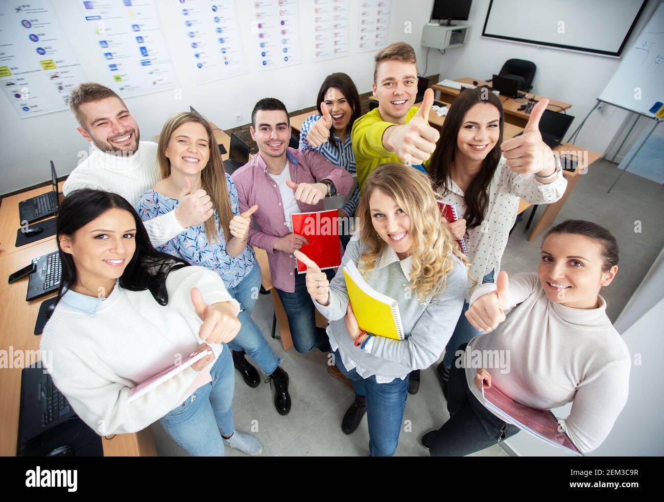 Digital classroom smart board hi-res stock photography and images - Alamy