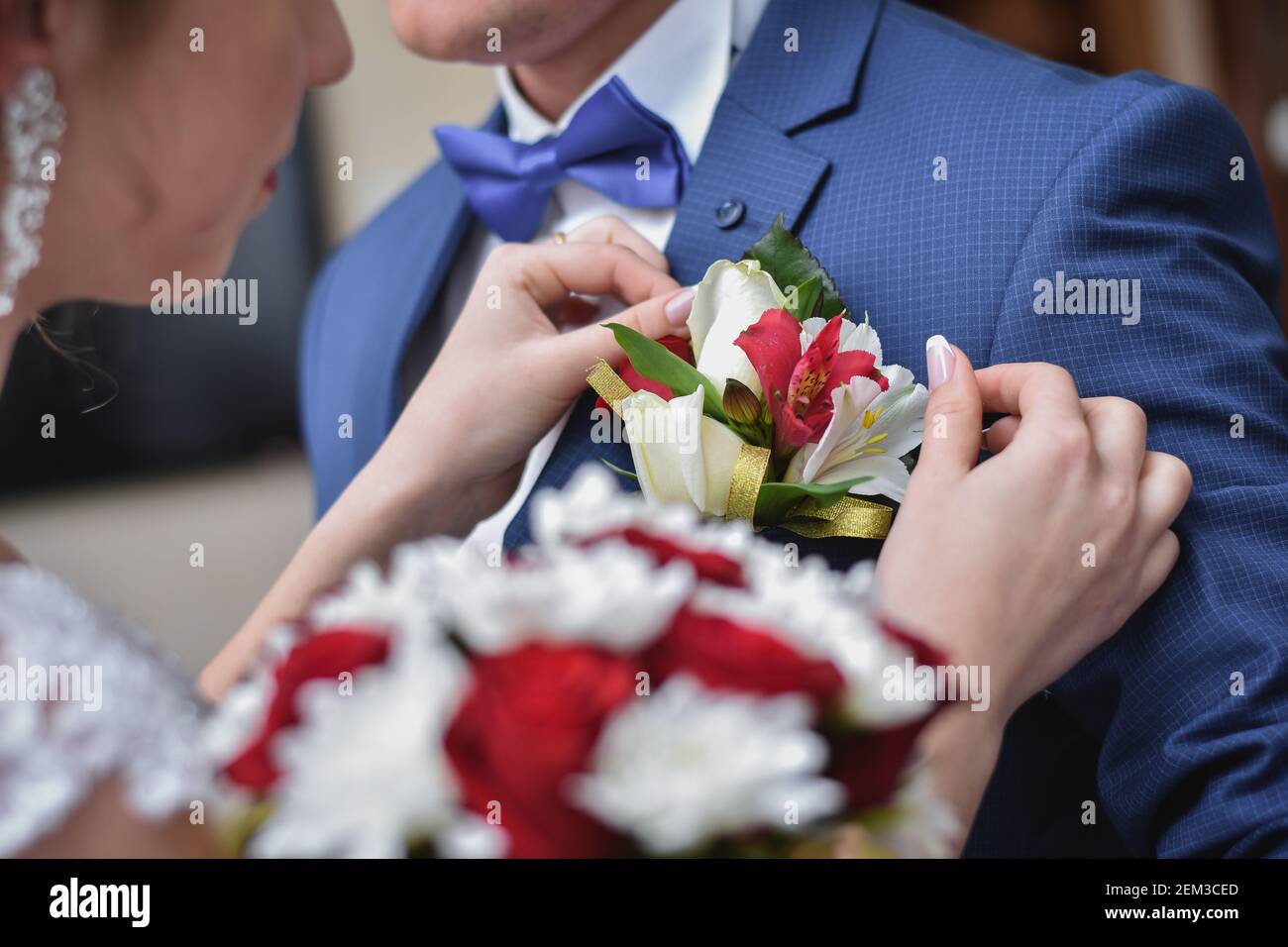 Grooms suit hi-res stock photography and images - Alamy