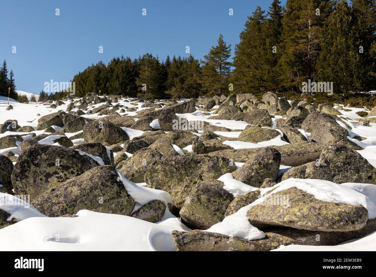 Levels of rocks hi-res stock photography and images - Alamy