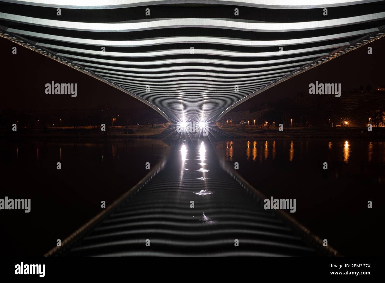 Bridge man made structure hi-res stock photography and images - Alamy