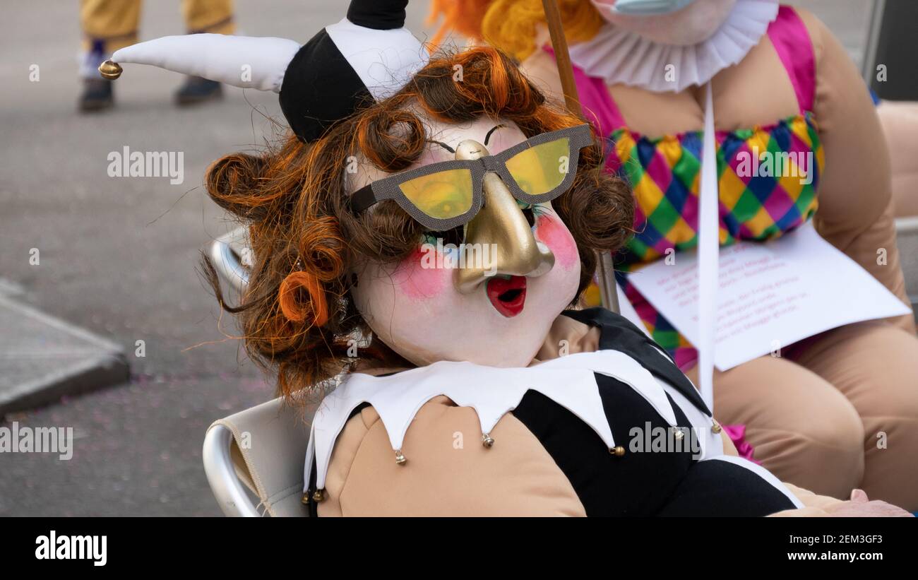 Carnival mask teeth hi-res stock photography and images - Alamy