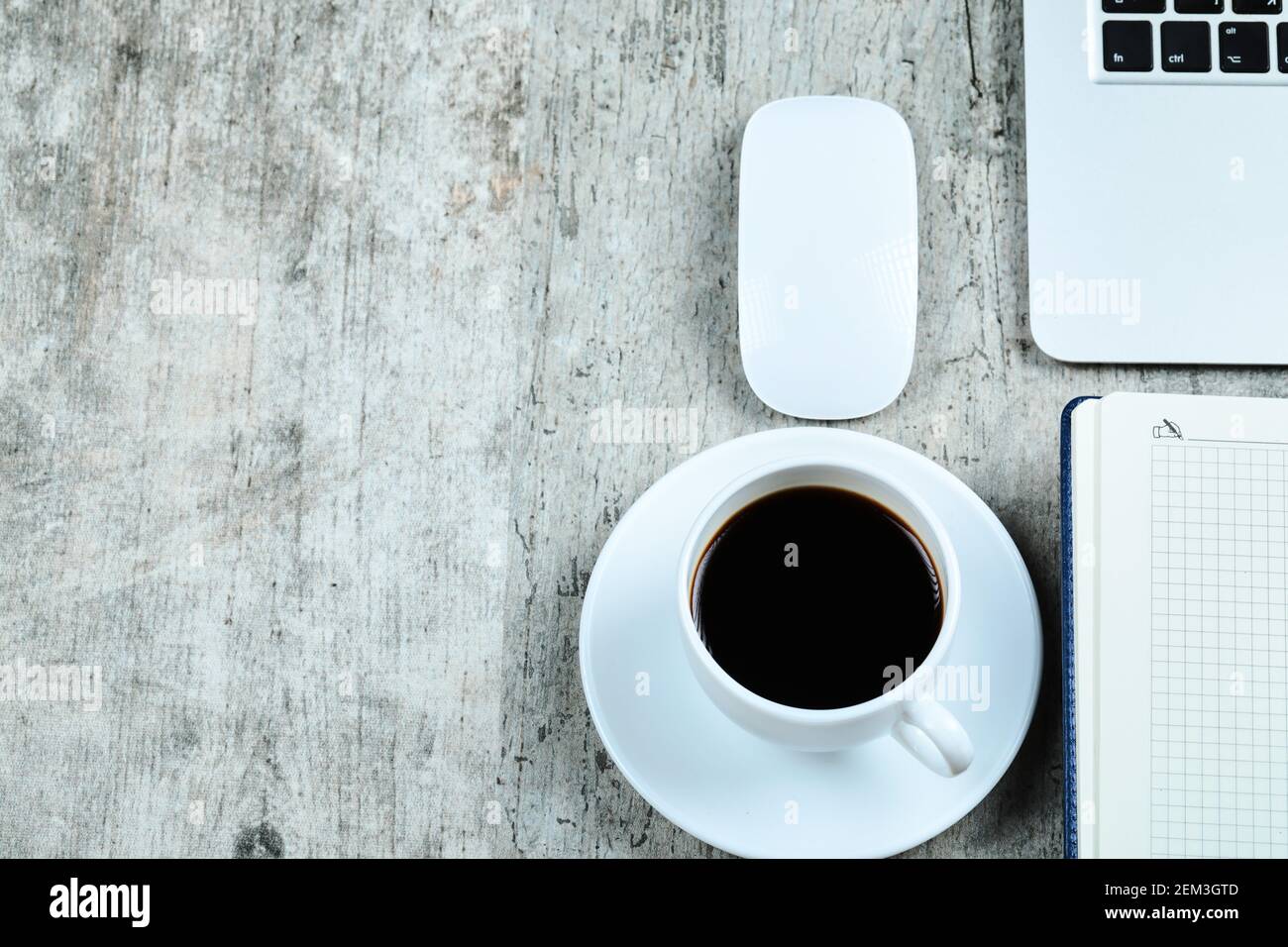 Laptop wooden desk mouse hi-res stock photography and images - Alamy