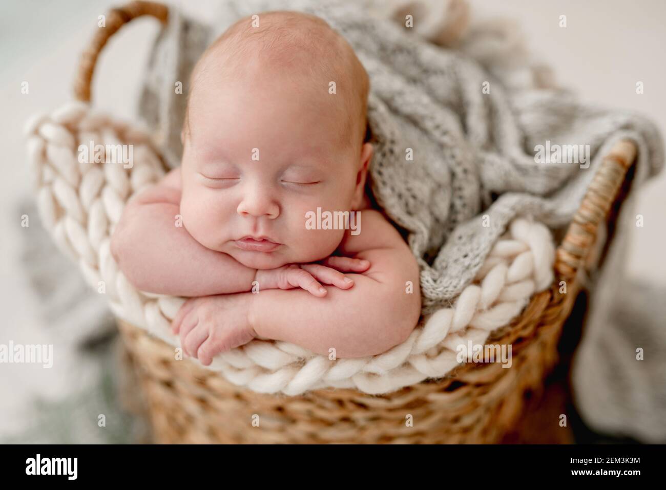 Newborn baby boy studio photoshoot Stock Photo - Alamy